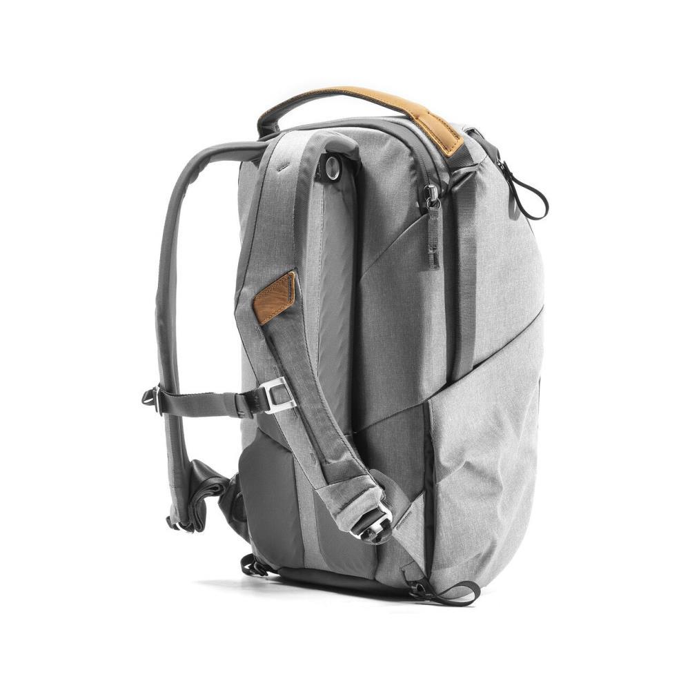 Peak Design Everyday Backpack 20L V2 - Ash | NSHOT | Usato fotografico ...